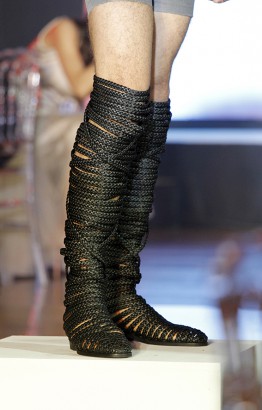 The Mayor’s Gala: Shoe showcase in Manila - Marie France Asia, women's ...